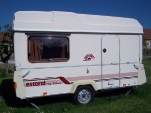 Caravane luxe forain - auto sport
